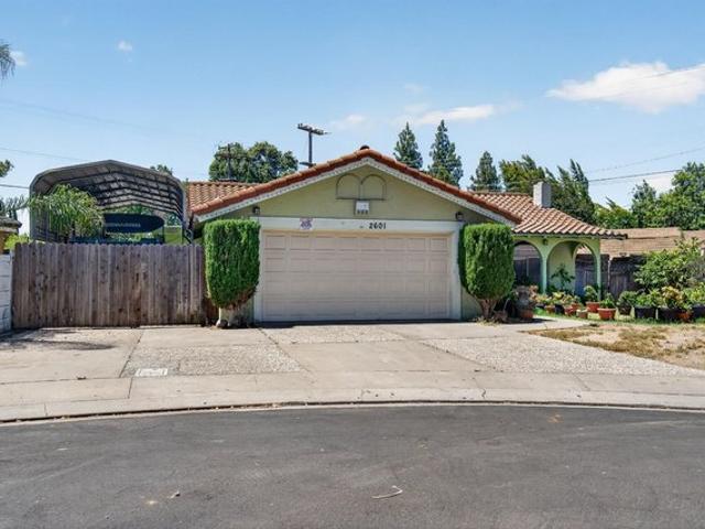 2601 Jennifer Dr, Modesto, CA 95350
