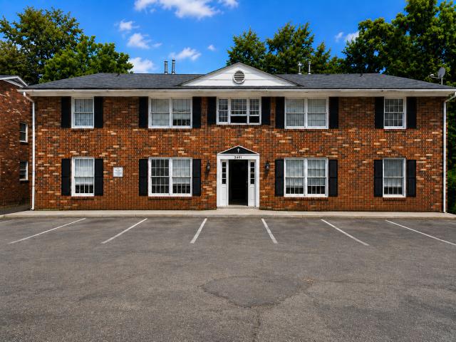 2601 Le Blanc Ct 2 Bedroom Apartment for Rent at 2601 Le Blanc Ct, Louisville, KY 40206 Clifton Heights