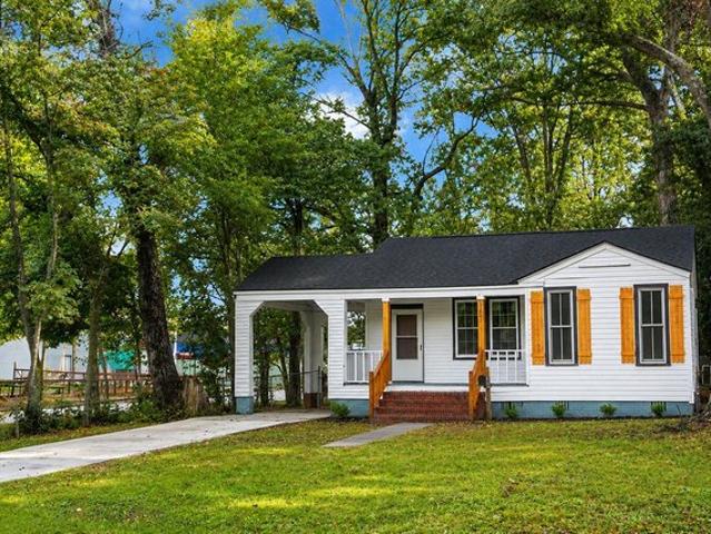 2601 S Allen Dr, North Charleston, SC 29405