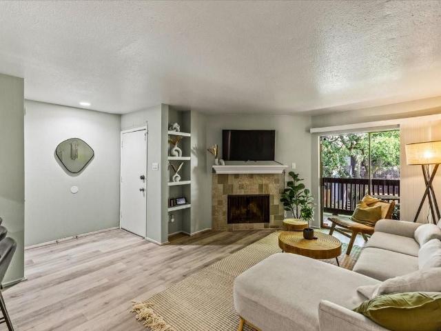 2601 S Braeswood Boulevard, Houston, TX