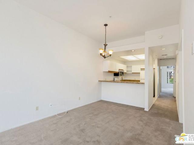 2601 S Broadmoor Drive 22