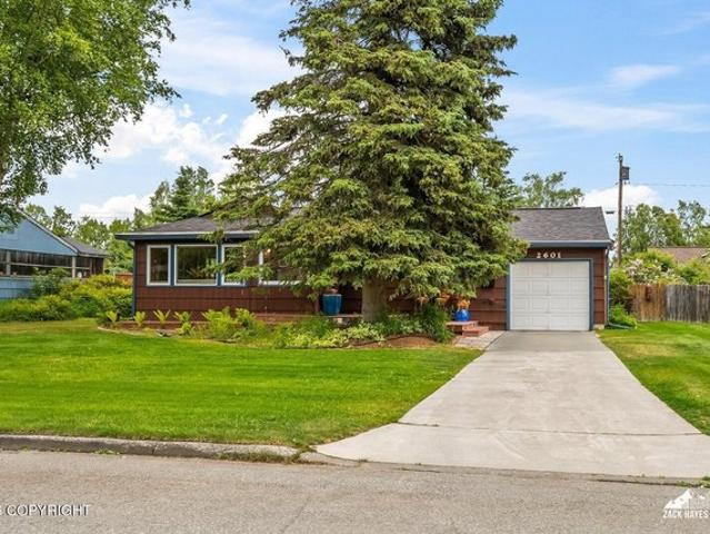 2601 Saint Elias Dr, Anchorage, AK 99517