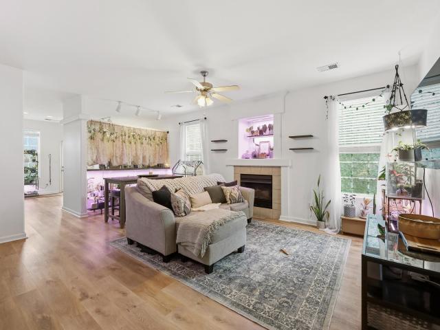 2601 Shannon Trace