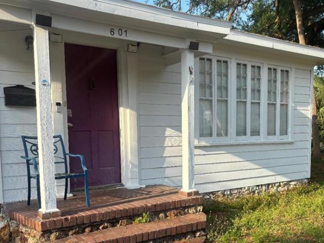 2601 W Cleveland St, Tampa, FL 33609 | MLS #TB8491 | Compass