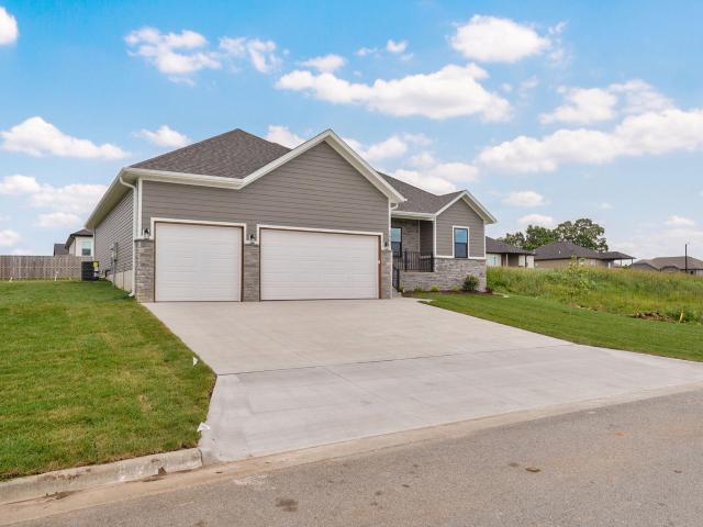 2601 W Webb Road