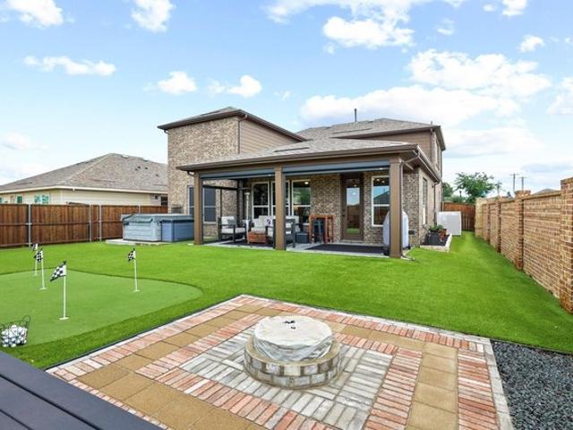 2601 Wesley Ave, Aubrey, TX 76227