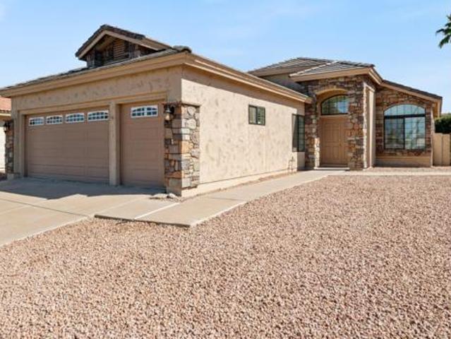26023 S Eastlake Dr, Sun Lakes, AZ 85248