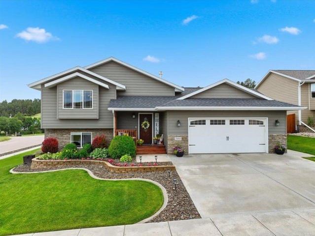 2602 Meadows Dr, Sturgis, SD 57785
