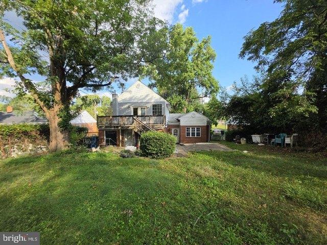 2602 Berkley St, Temple Hills, MD 20748