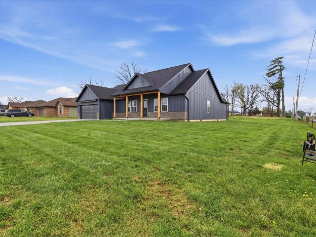 2602 Country Drive