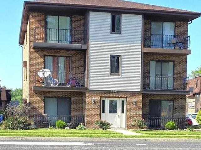 2602 E State St Apt 3A, Burnham, IL 60633