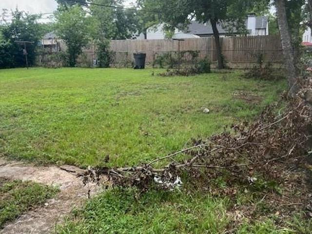 2602 Falls Drive