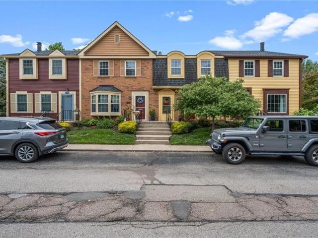 2602 S Kings Arms Cir, Centerville, OH 45440