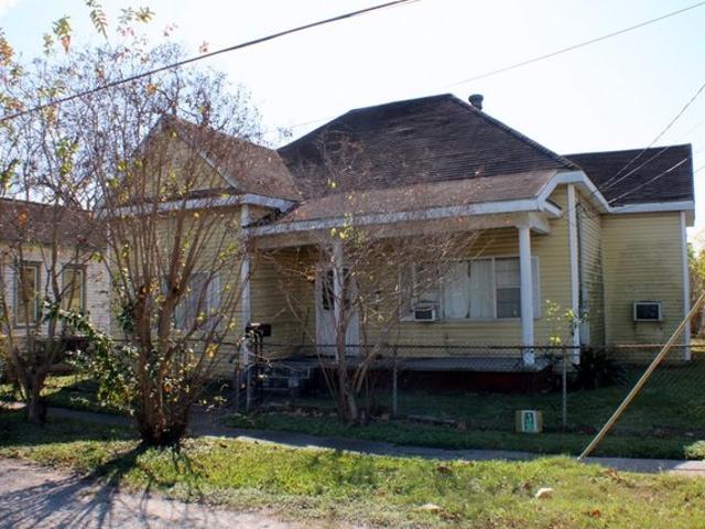 2602 Saltus St, Houston, TX 77003