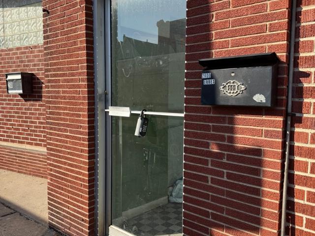 2602 W 47th St, Unit 2R, Chicago, IL 60632 | MLS #12548