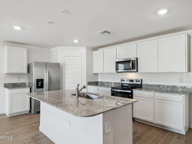 26030 W LYNNE Lane