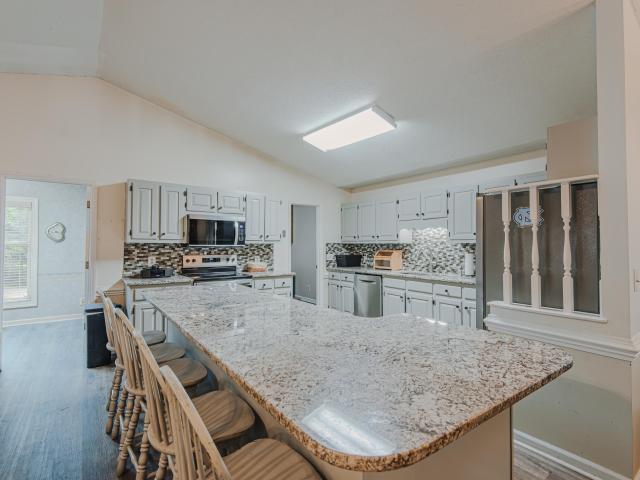 2603 Crescent Hill Drive