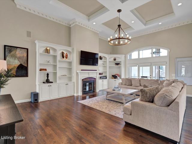 2603 Locust Hill Pl