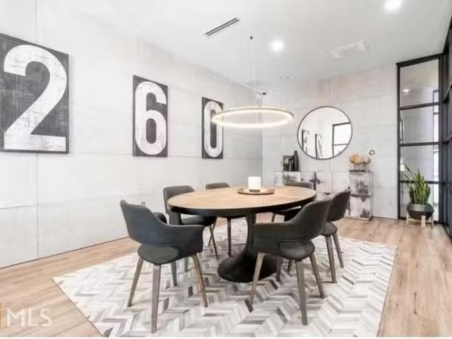 260 18th St #10302, Atlanta, GA 30363 MLS 7364950