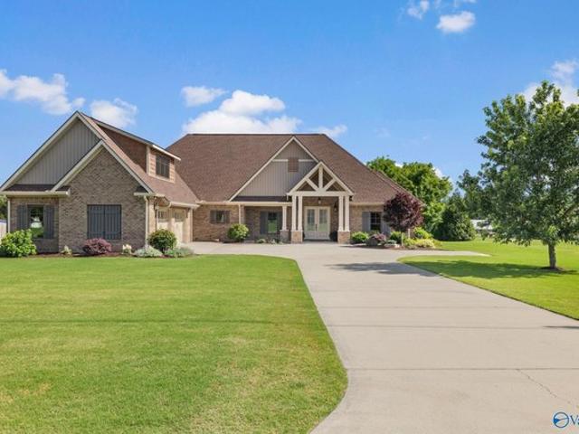 260 County Road 470, Trinity, AL 35673