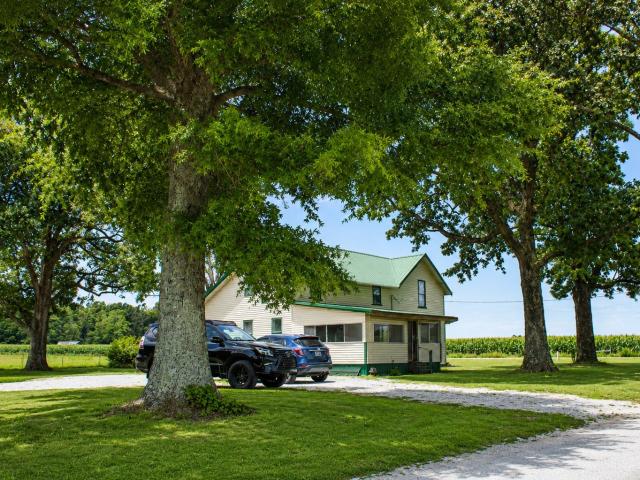 260 Campbellsville Pike