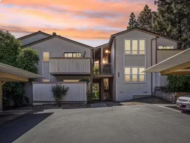 260 Chilpancingo Pkwy #25, Pleasant Hill, CA 94523 MLS 41058.