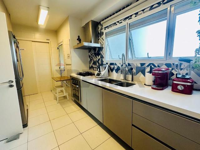 260 Área Útil Apartamento Alugar, 4 Dormitórios localizado em Morumbi, São Paulo, São Paulo, 05707001 | Brasil