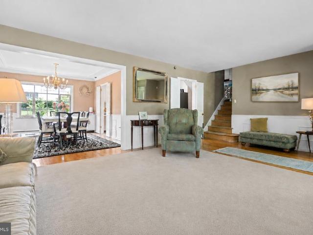 260 Avon Road