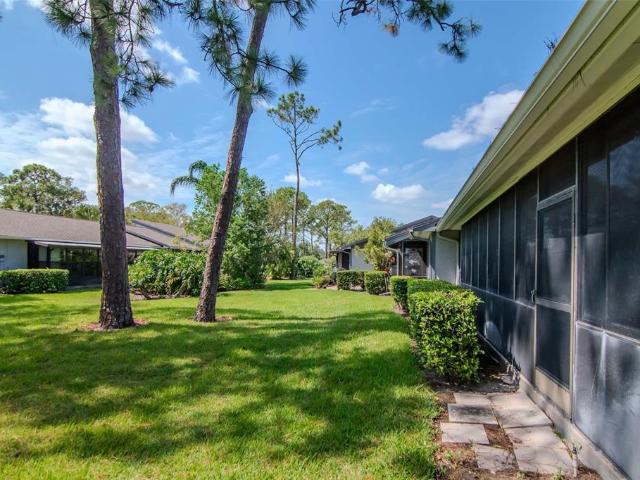 260 Balsam Dr, Oldsmar, FL 34677 | MLS #TB8433