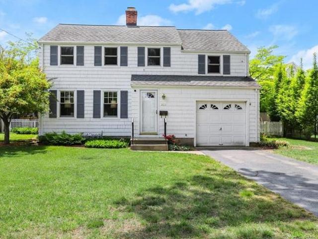260 Birch Rd, Fairfield, CT 06824