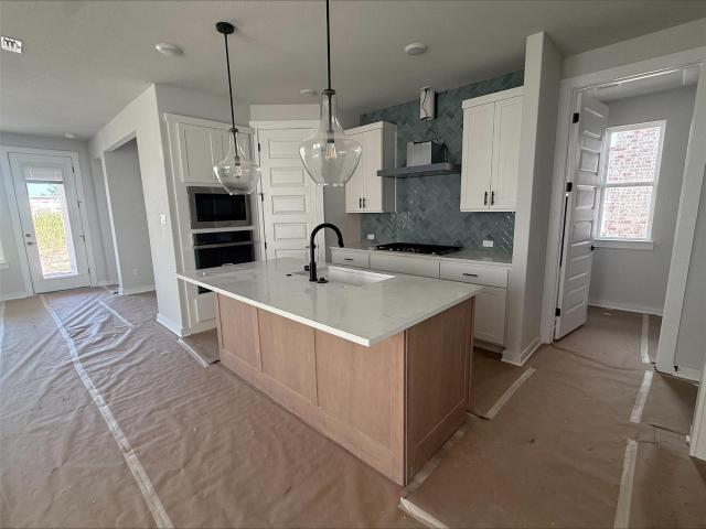 260 Bloomington Loop