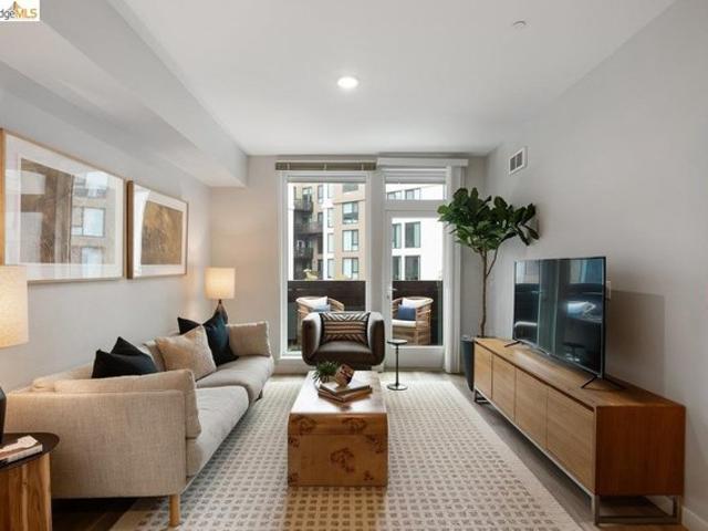 260 Brooklyn Basin Way Unit 460, Oakland, CA 94606