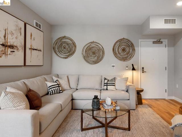260 Brooklyn Basin Way 574