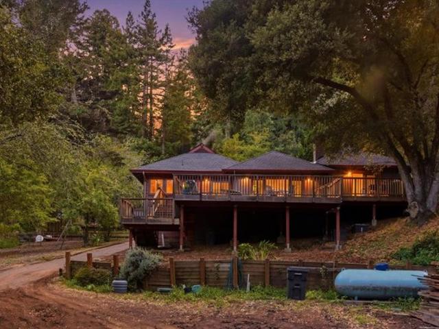 260 Grandview Dr, Woodside, CA 94062