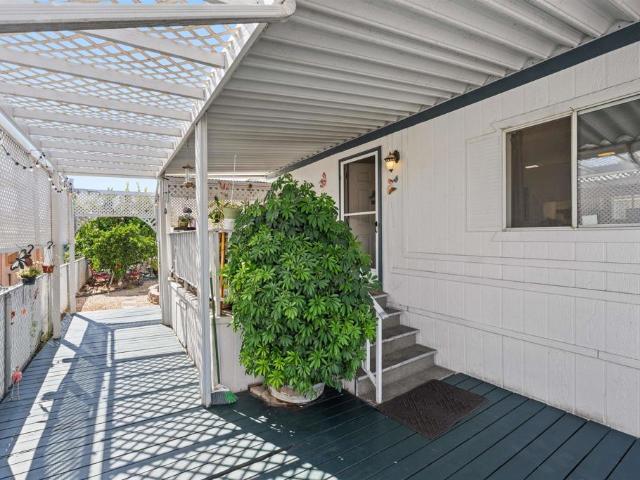 260 E Bradley Ave 34