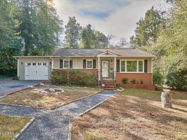 260 E Connecticut Ave, Southern Pines, NC 28387