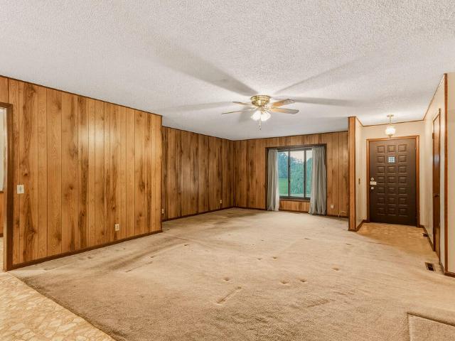 260 E Miller Road