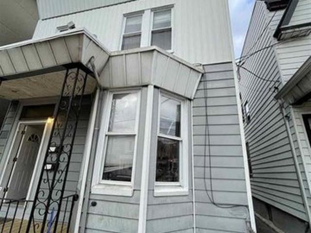 260 Ege Ave, Jersey City, NJ 07304