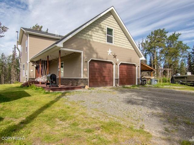 260 Eisenhower Ln, Kenai, AK 99611