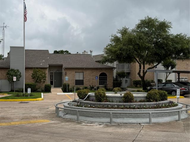260 El Dorado Blvd, Unit 1611, Houston, TX 77598 | MLS #96905