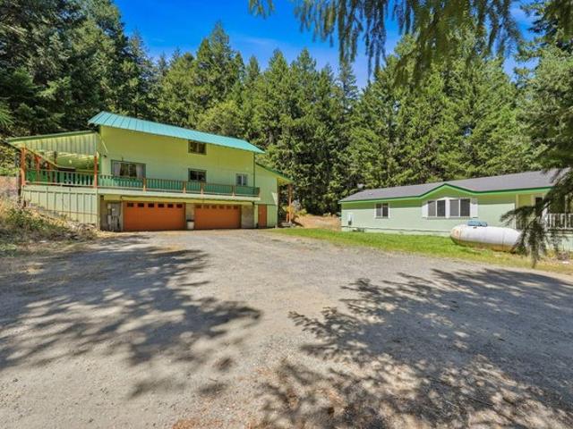 260 Estabrook Ln, Trinity Center, CA 96091