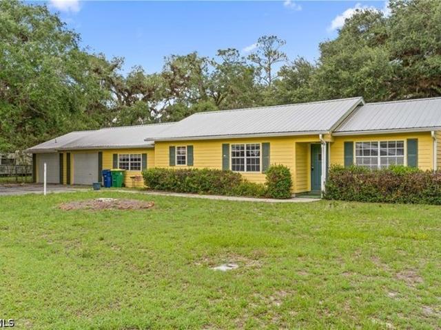 260 Fraser Ave, Labelle, FL 33935