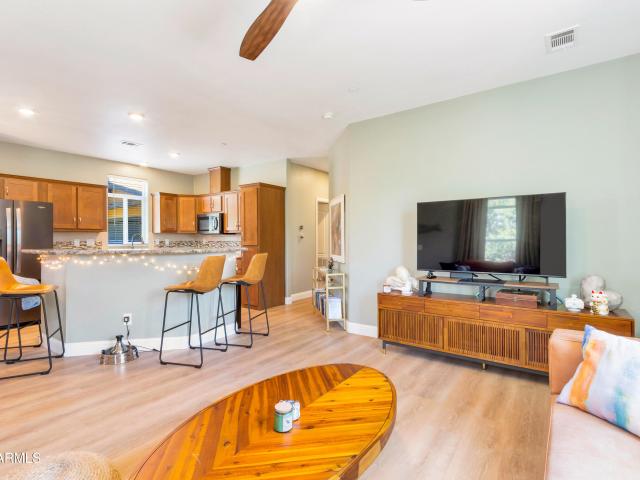 260 hohokam drive