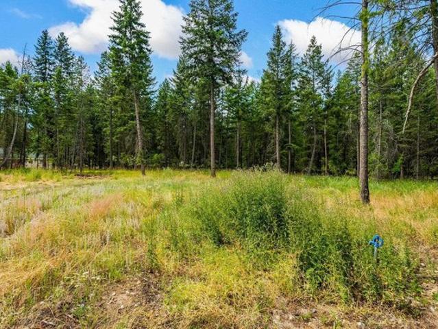 260 Hardy Loop, Bonners Ferry, ID 83805