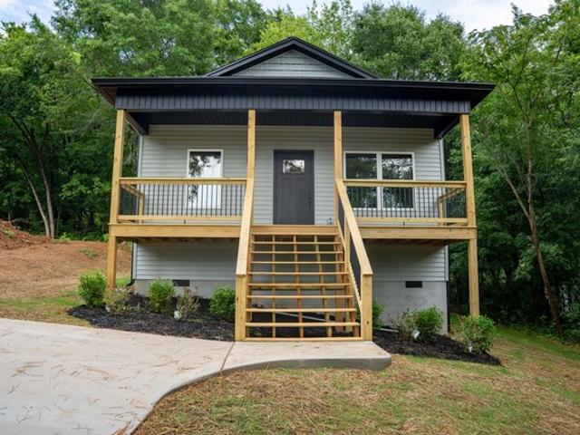 260 High St NE, Charleston, TN 37310