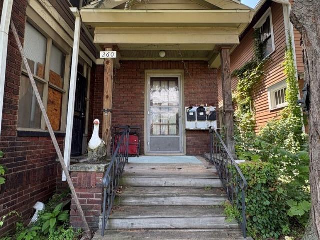 260 Oakdale Avenue