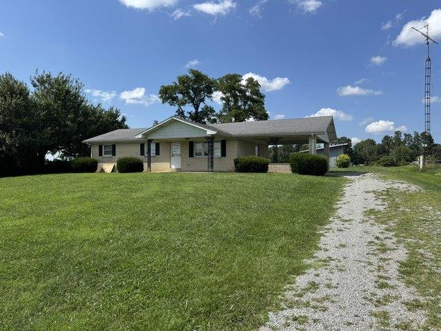260 Old Highway 910, Russell Springs, KY 42642