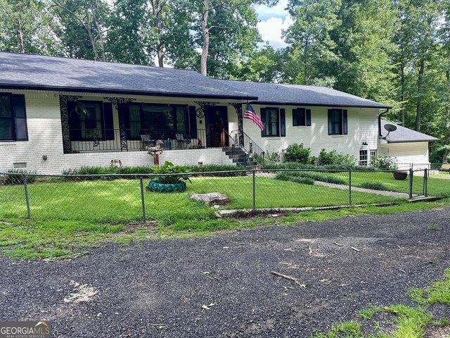 260 Lamar Smith Dr, Newnan, GA 30263