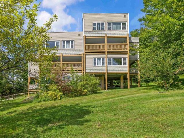 260 Mountainside Dr Unit C301, Stowe, VT 05672