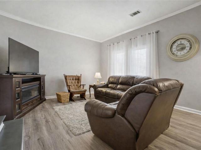 260 Manning Road SW 10